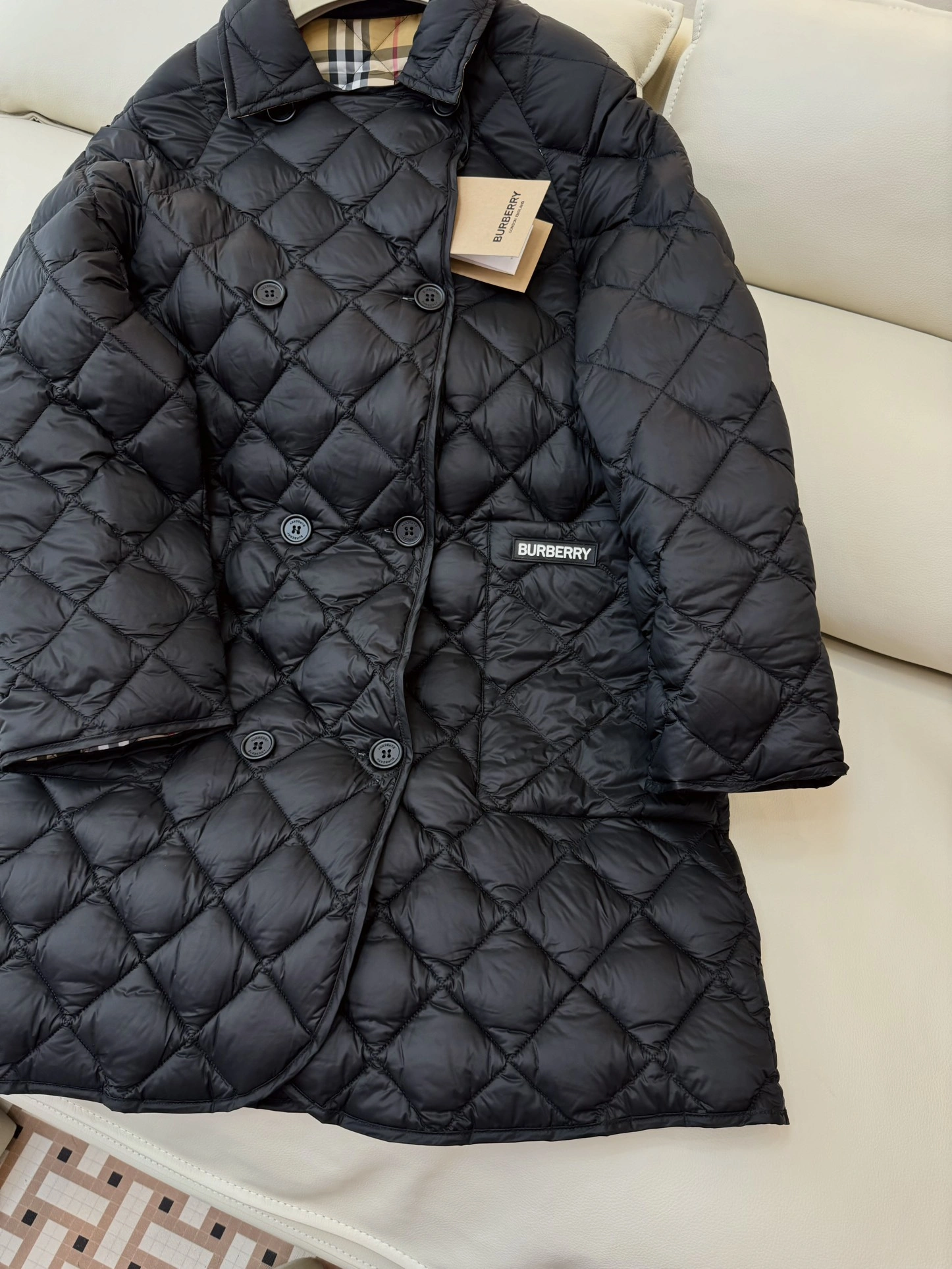 Brand-original Burberry Down Jackets