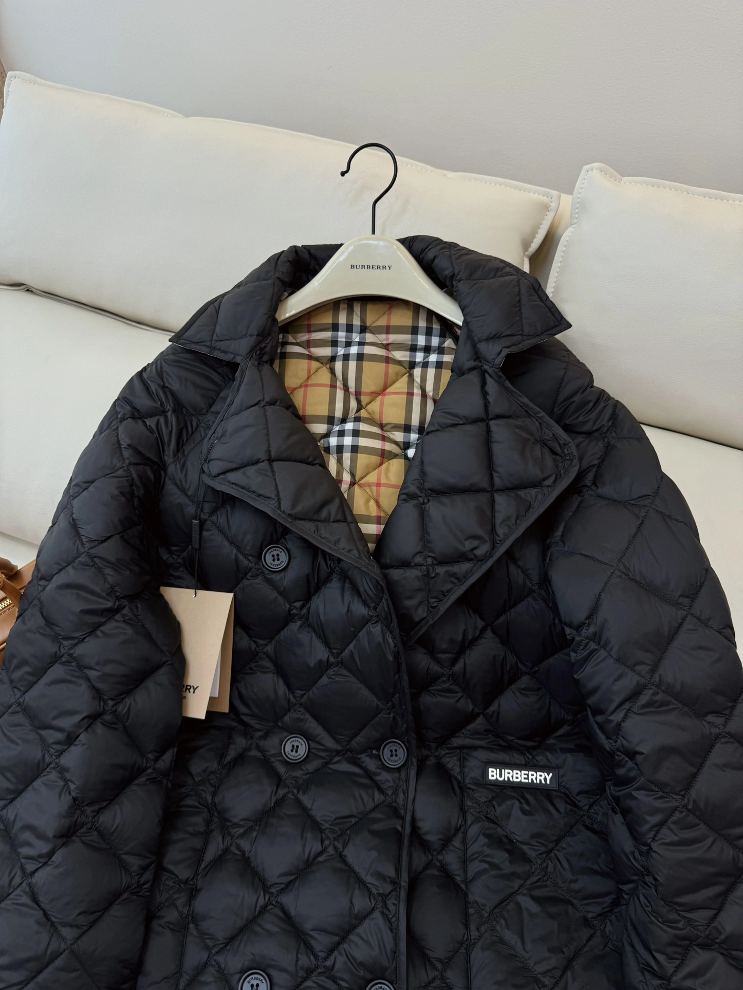 Brand-original Burberry Down Jackets