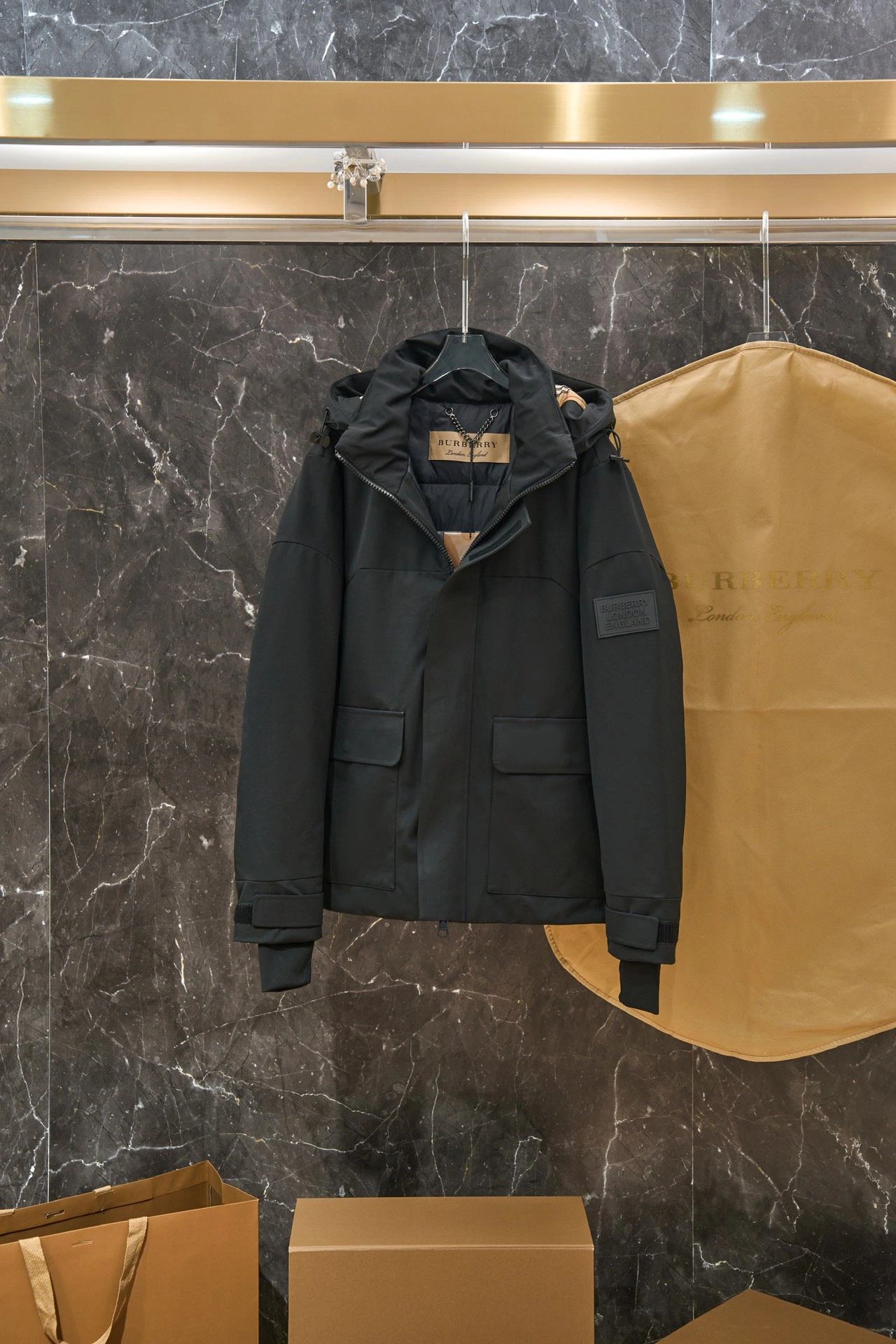 Brand-original Burberry Down Jackets