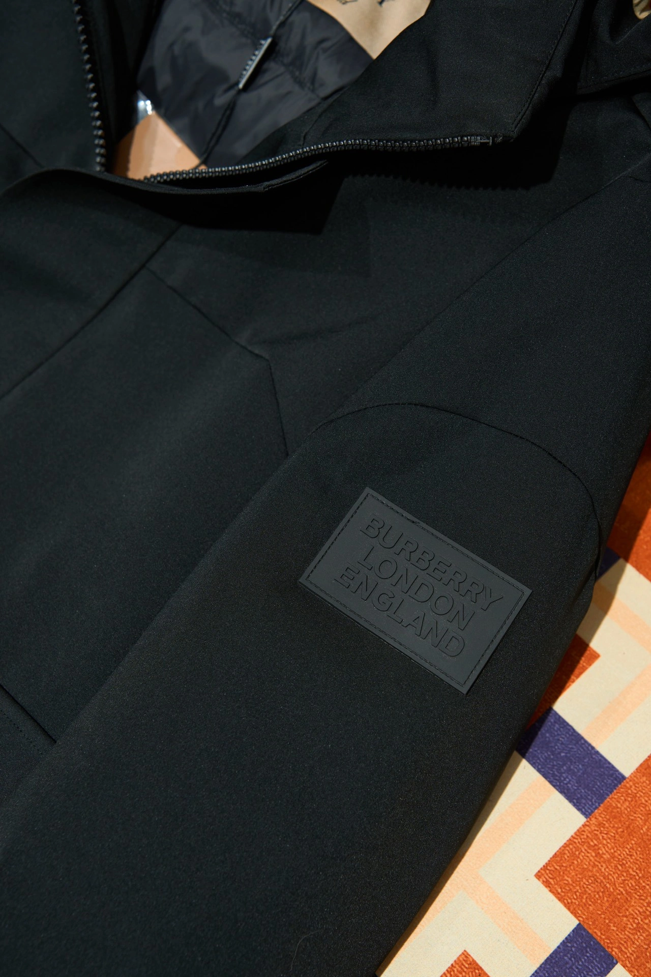 Brand-original Burberry Down Jackets