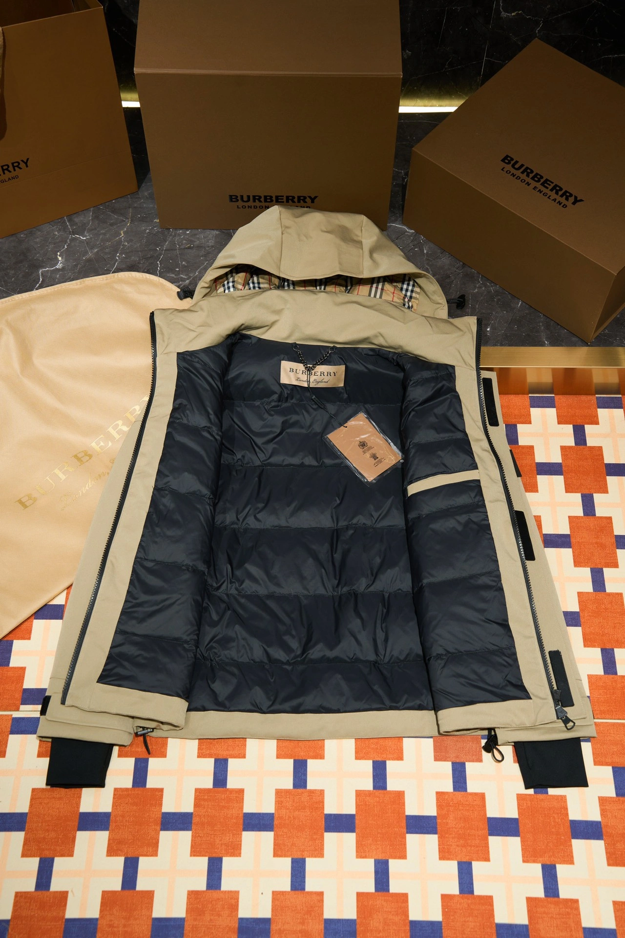 Economical Burberry Down Jackets