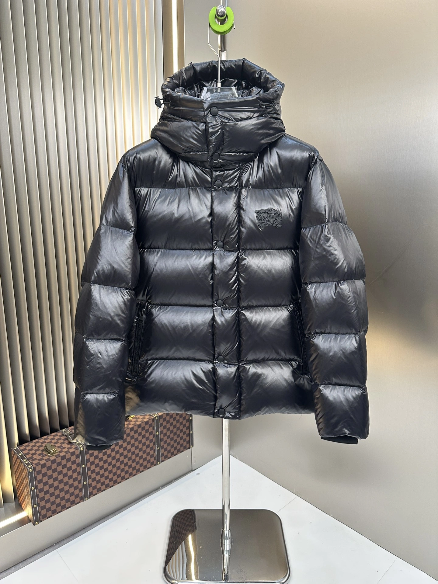 Low-cost Burberry Down Jackets