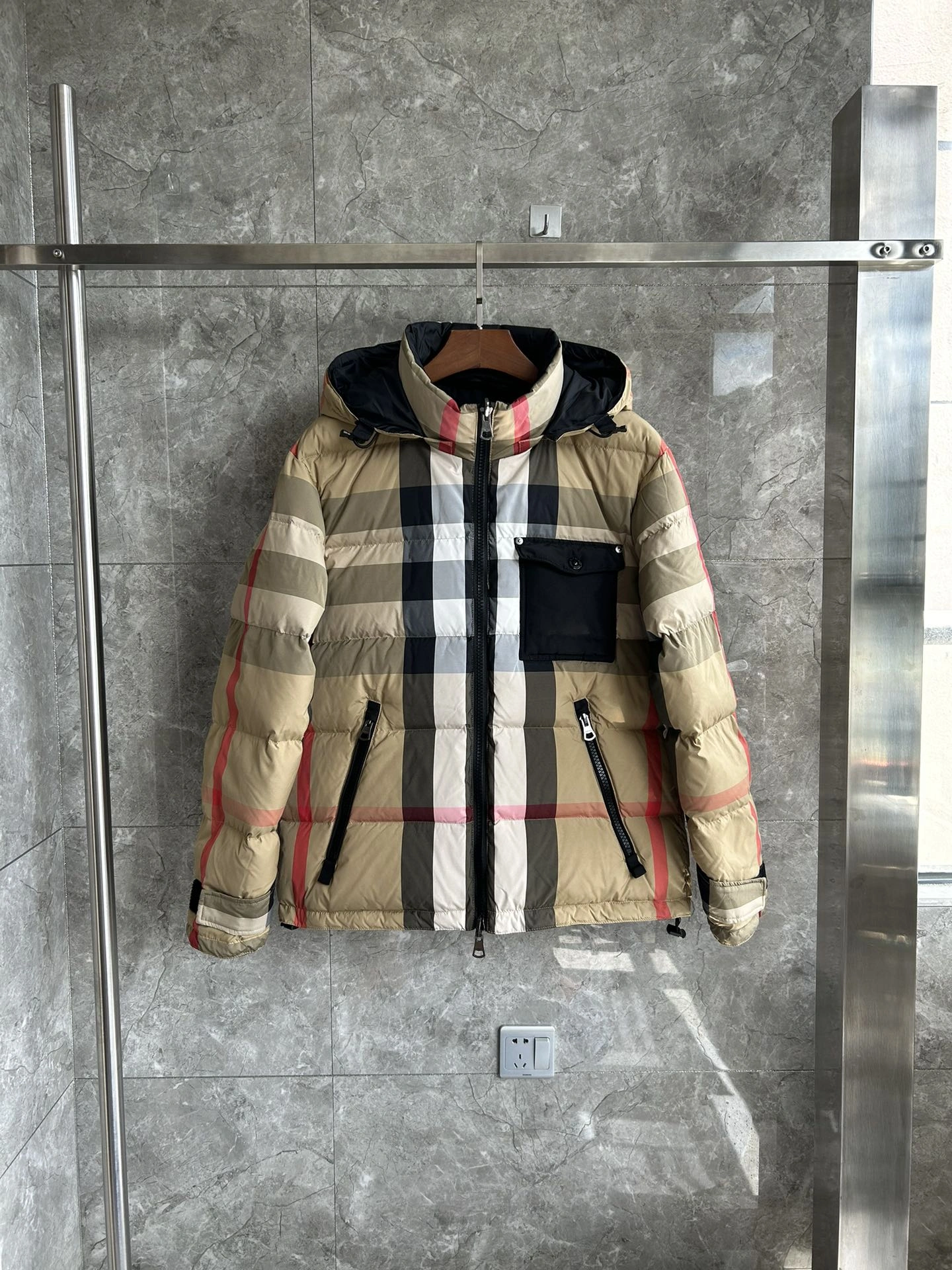 Top match Burberry Down Jackets