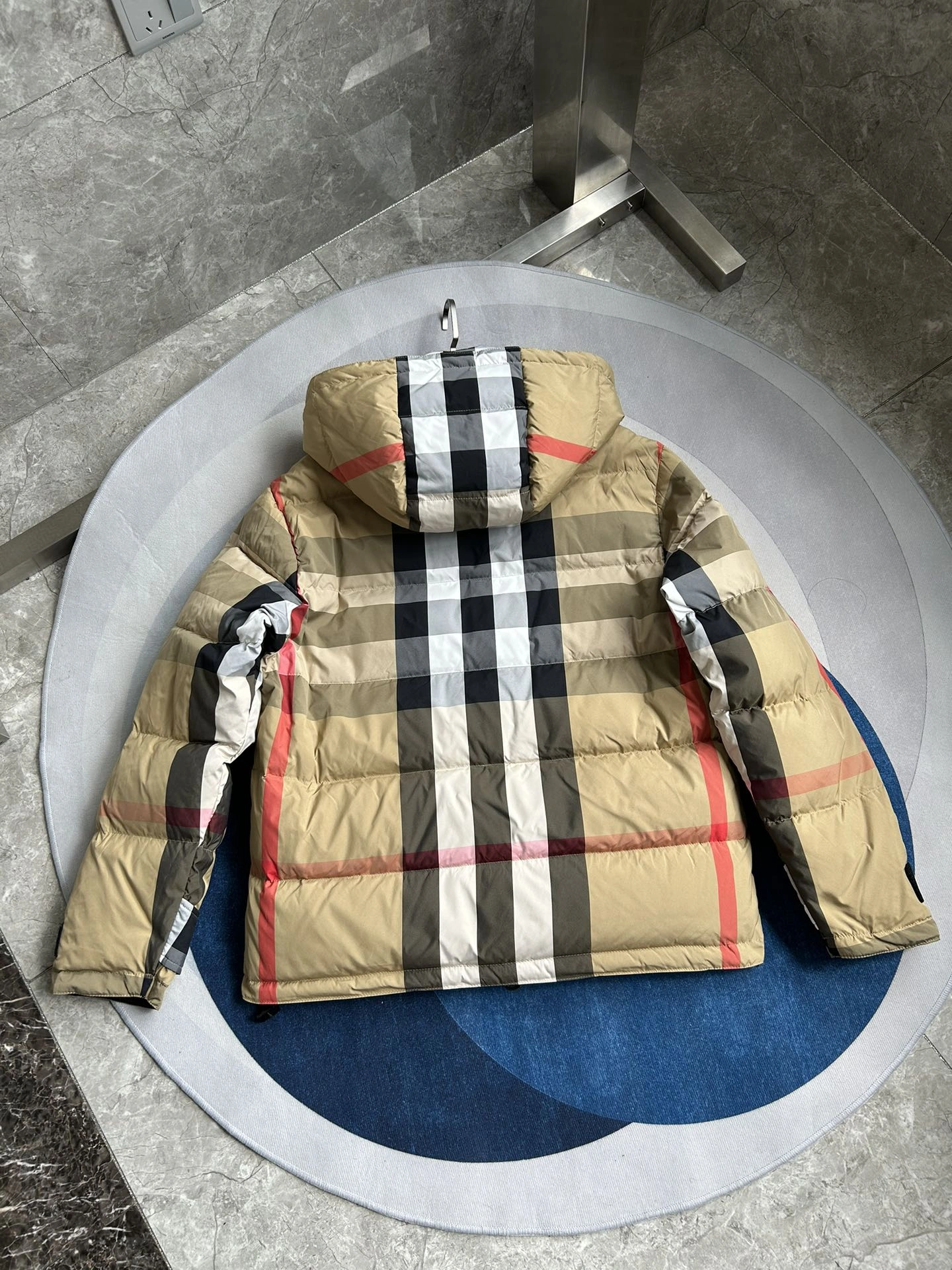Top match Burberry Down Jackets