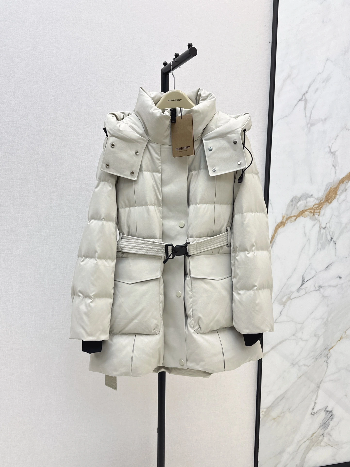 Accurate model Burberry Down Jackets