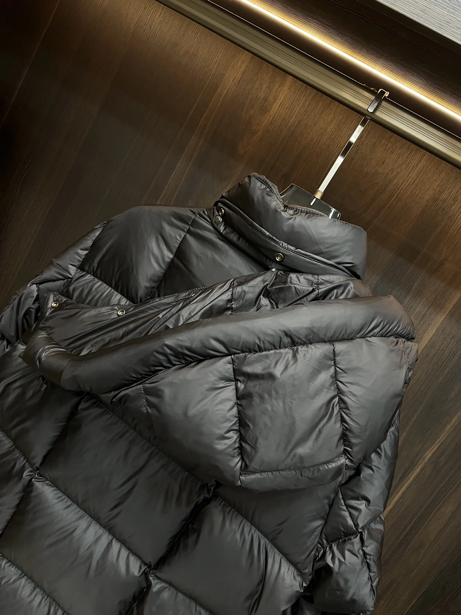 Perfect replica Burberry Down Jackets