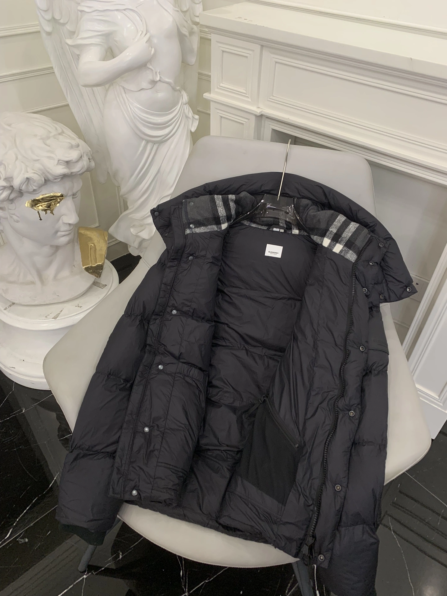 Cut-rate Burberry Down Jackets