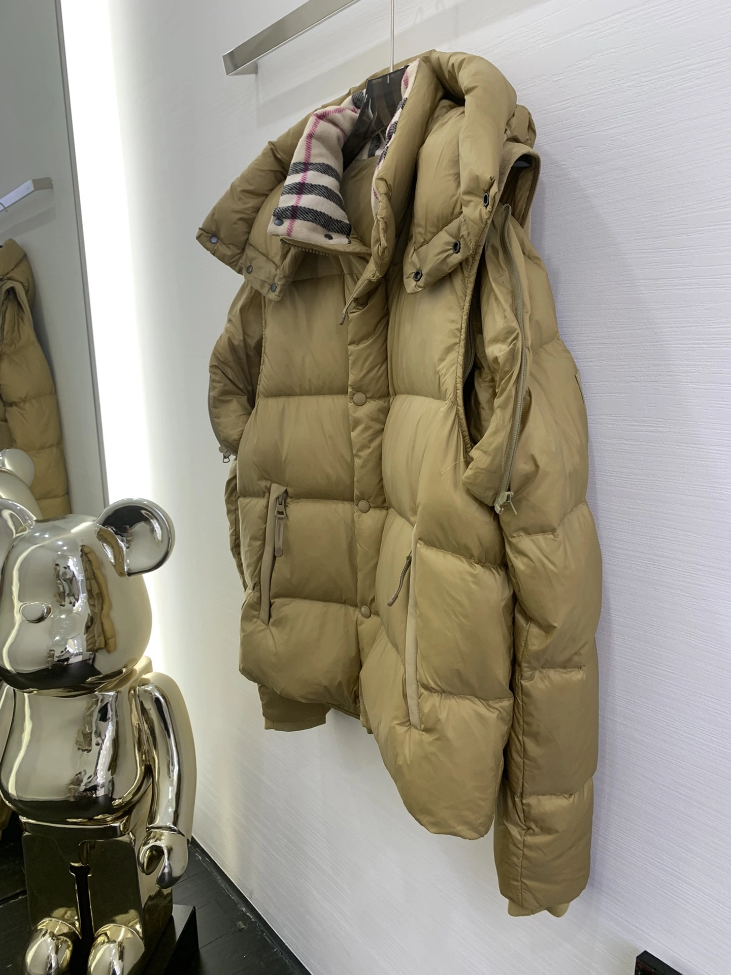 Cut-rate Burberry Down Jackets
