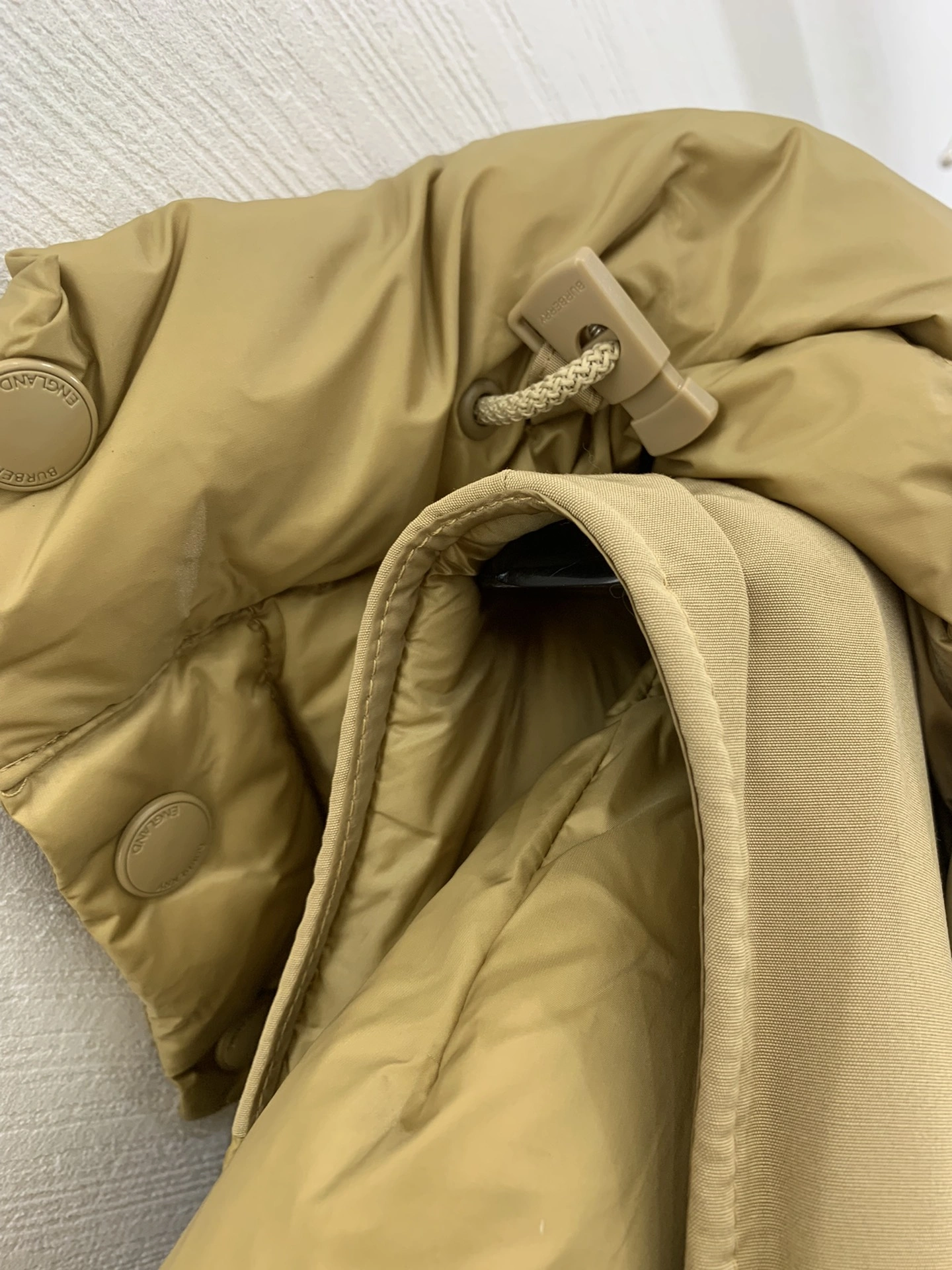 Cut-rate Burberry Down Jackets