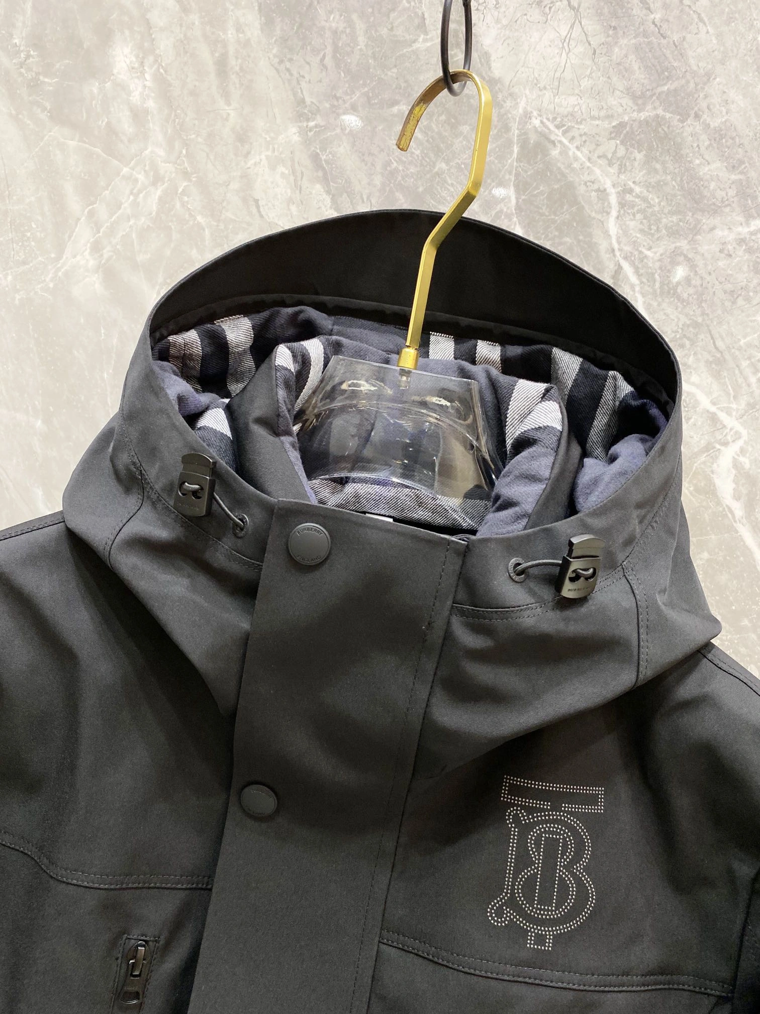 Cut-rate Burberry Down Jackets