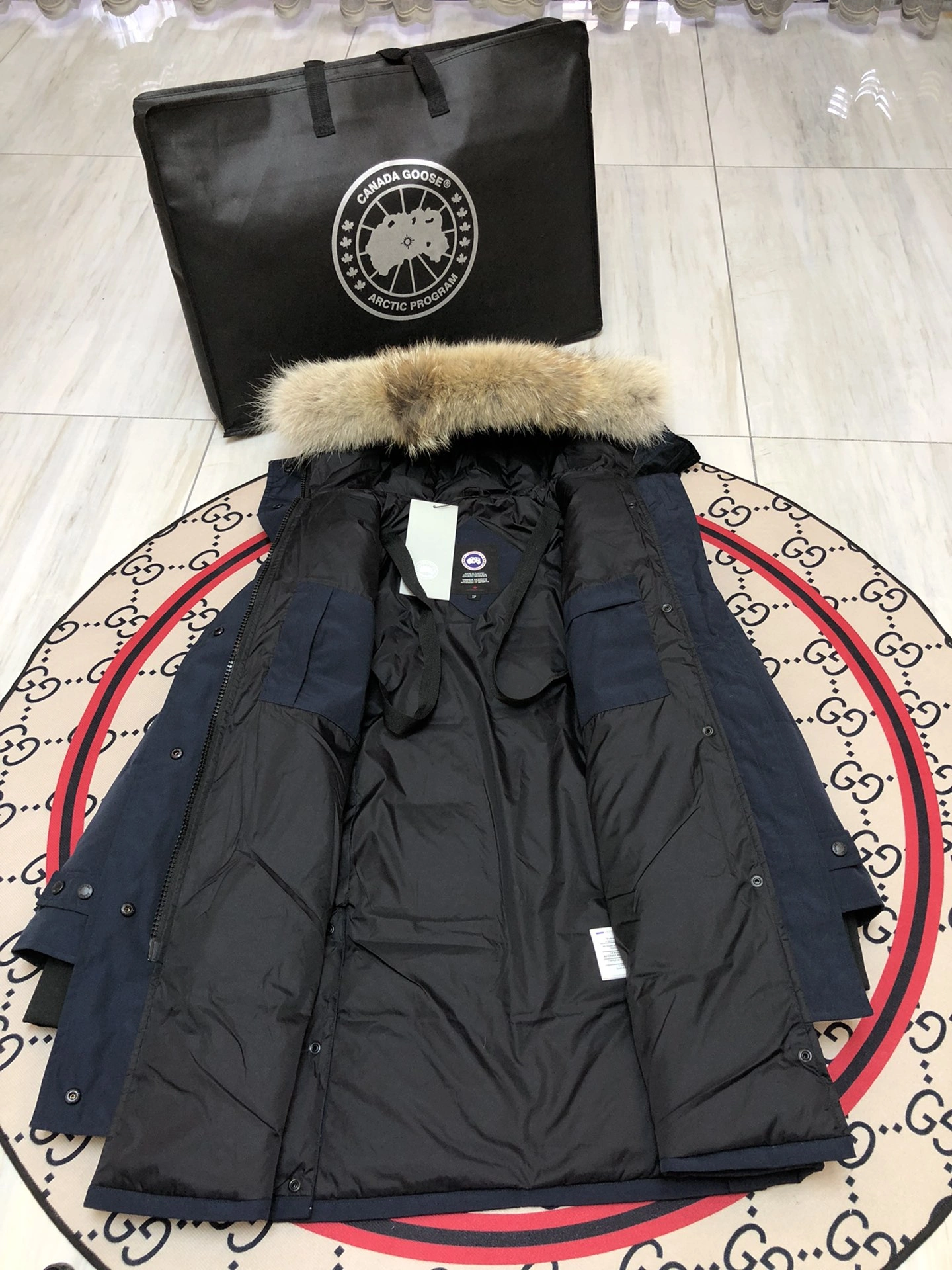 Discounted Burberry Down Jackets