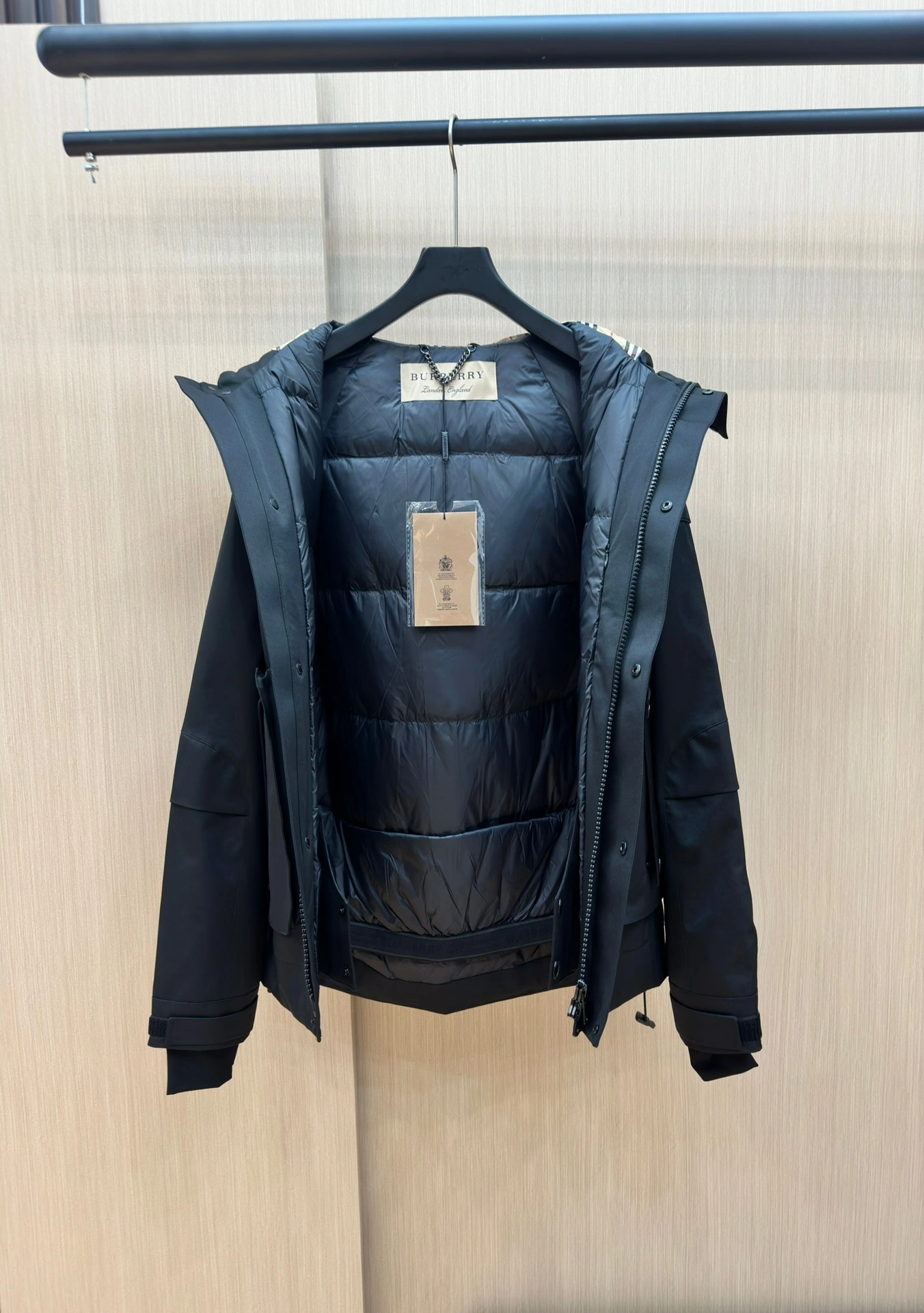 High fidelity Burberry Down Jackets