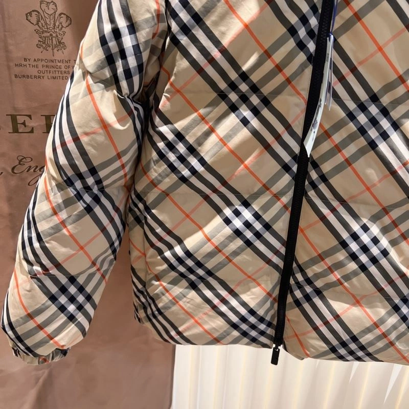 Cut-rate Burberry Down Jackets
