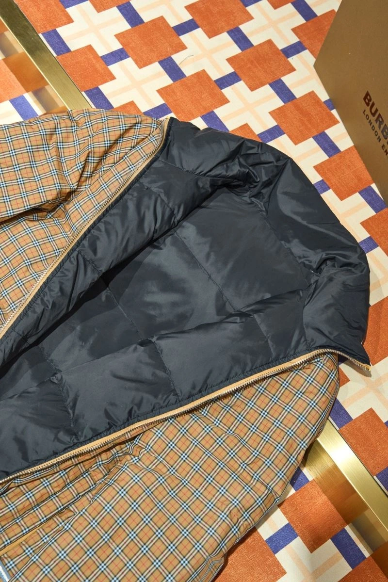 Inexpensive Burberry Down Jackets