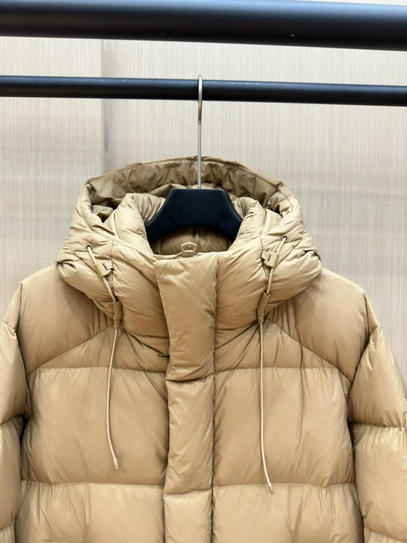 High accuracy Burberry Down Jackets