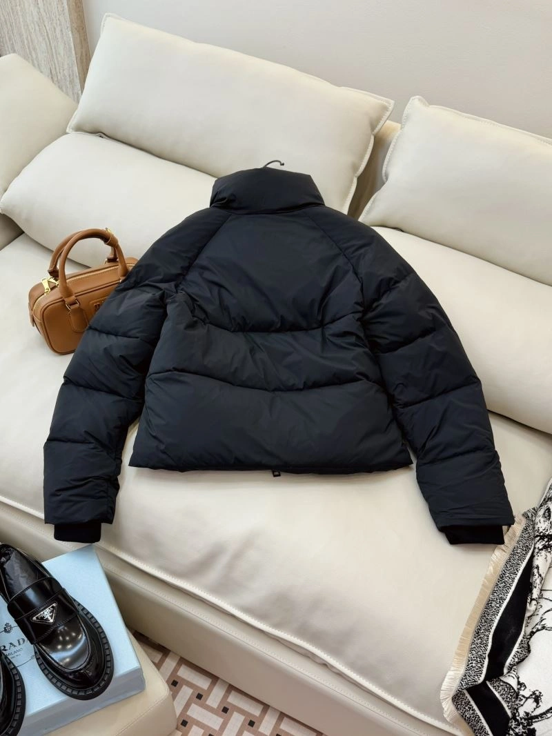 Accurate model Burberry Down Jackets