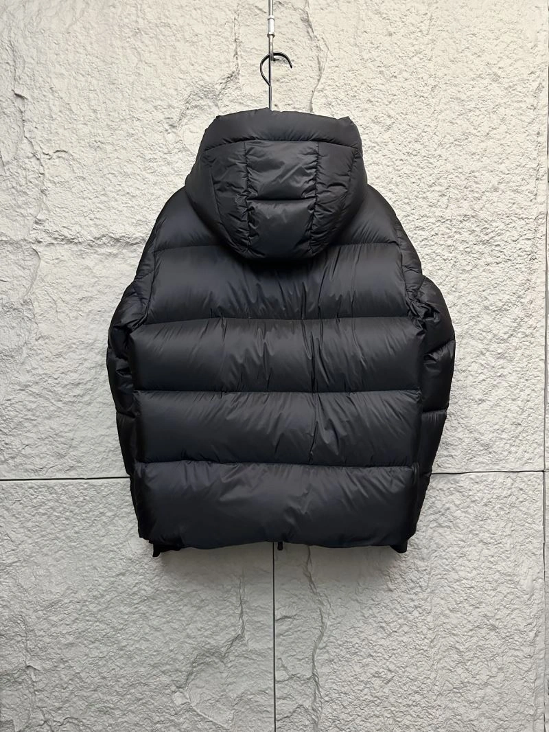 Discounted Burberry Down Jackets