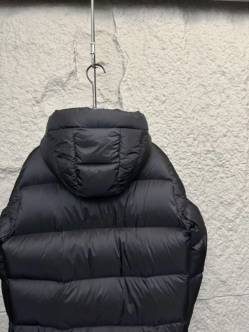 Discounted Burberry Down Jackets