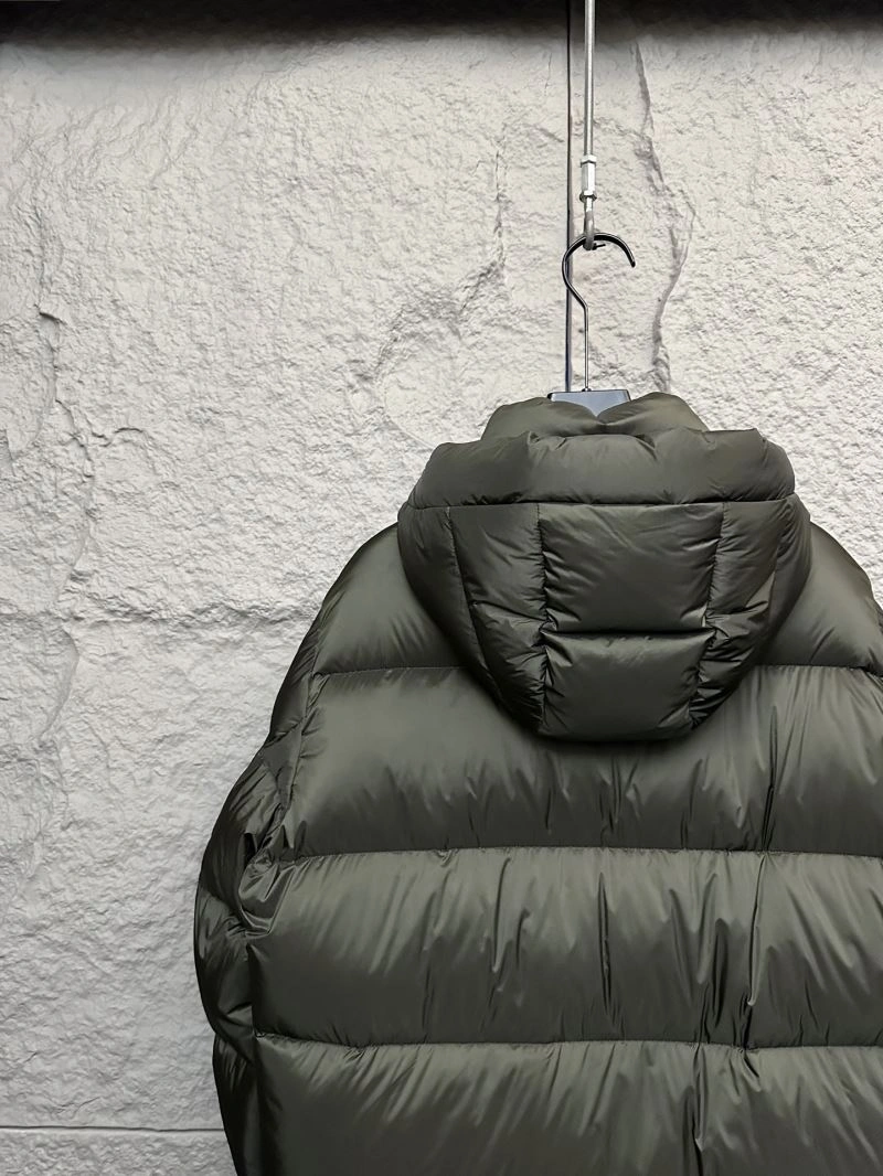 Inexpensive Burberry Down Jackets