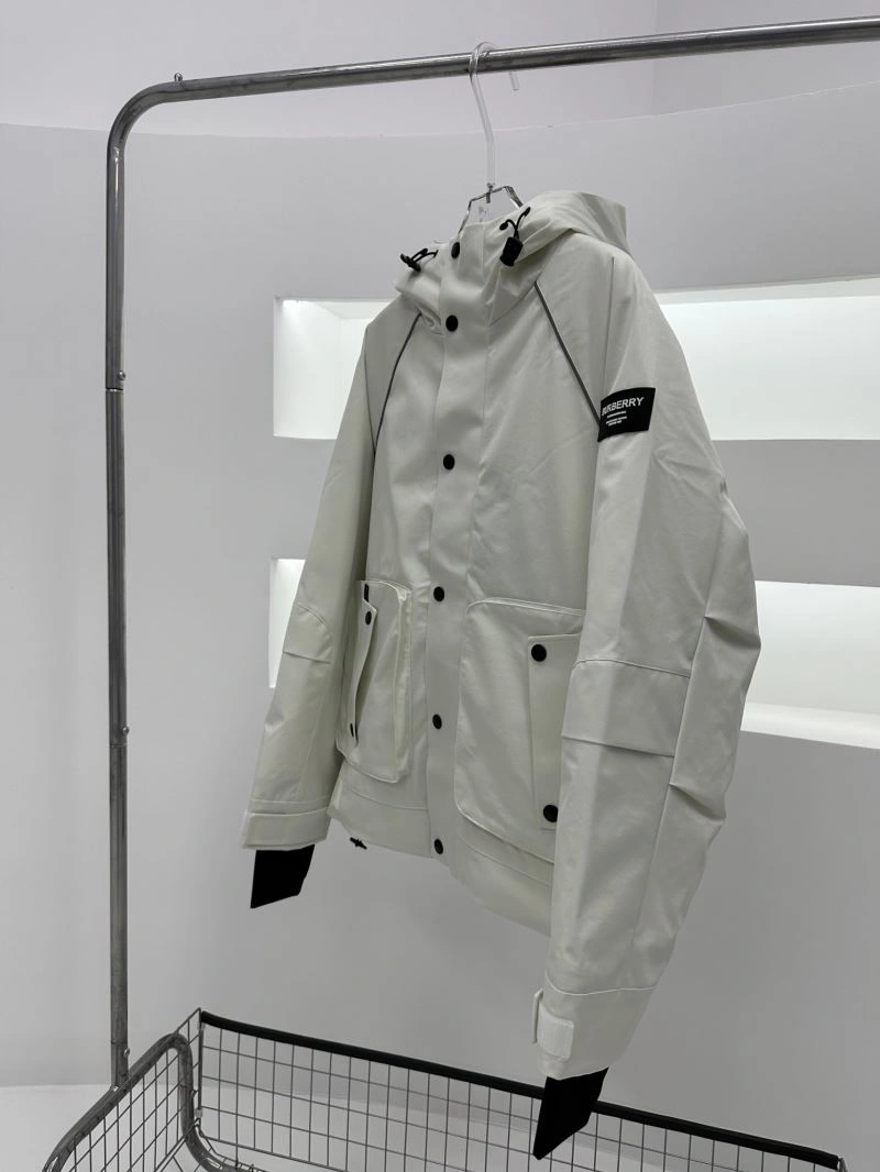 Accurate model Burberry Down Jackets