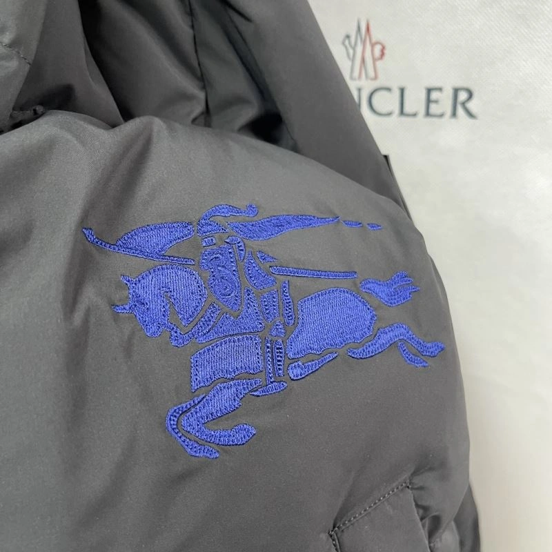 Low-cost Burberry Down Jackets