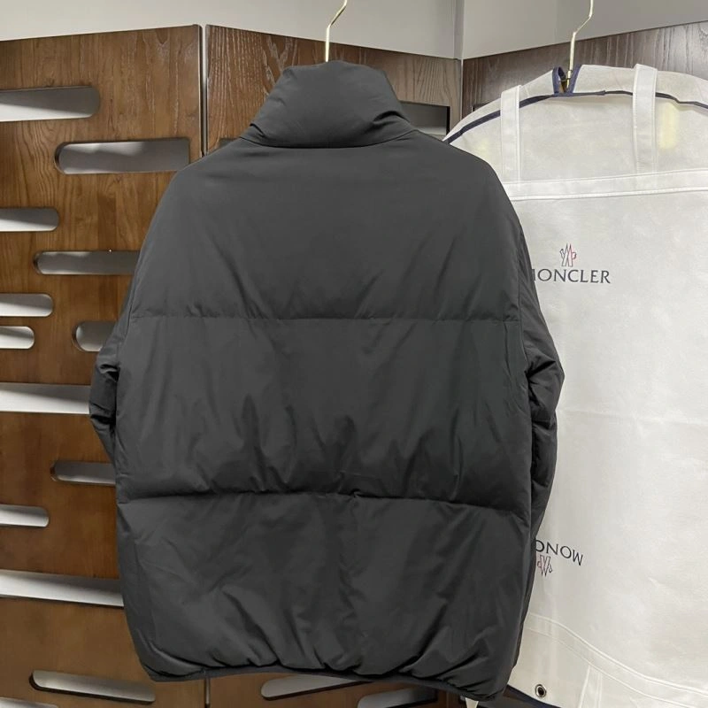 Low-cost Burberry Down Jackets
