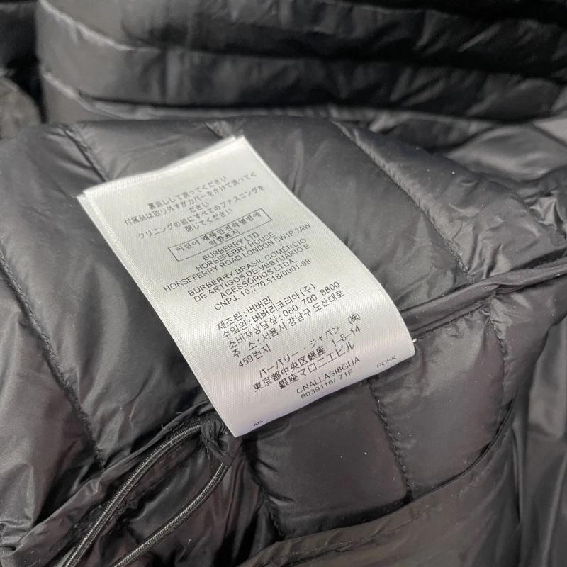 Accurate model Burberry Down Jackets