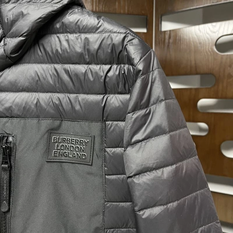 Accurate model Burberry Down Jackets