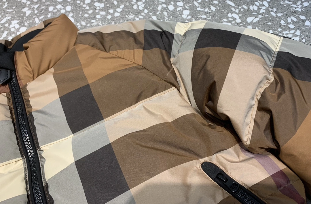 1:1 copy Burberry Down Jackets