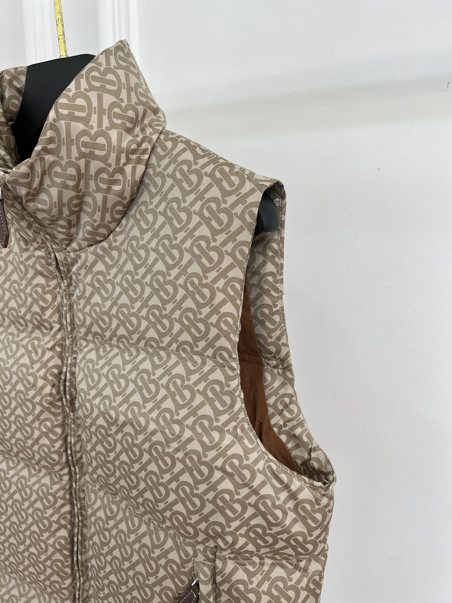 1:1 copy Burberry Down Jackets