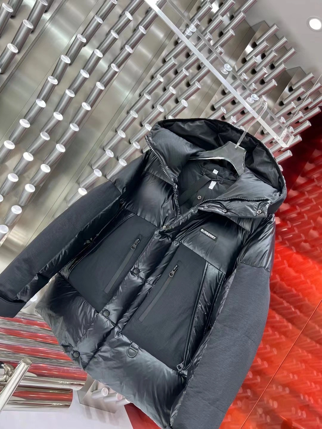 Bargain Burberry Down Jackets