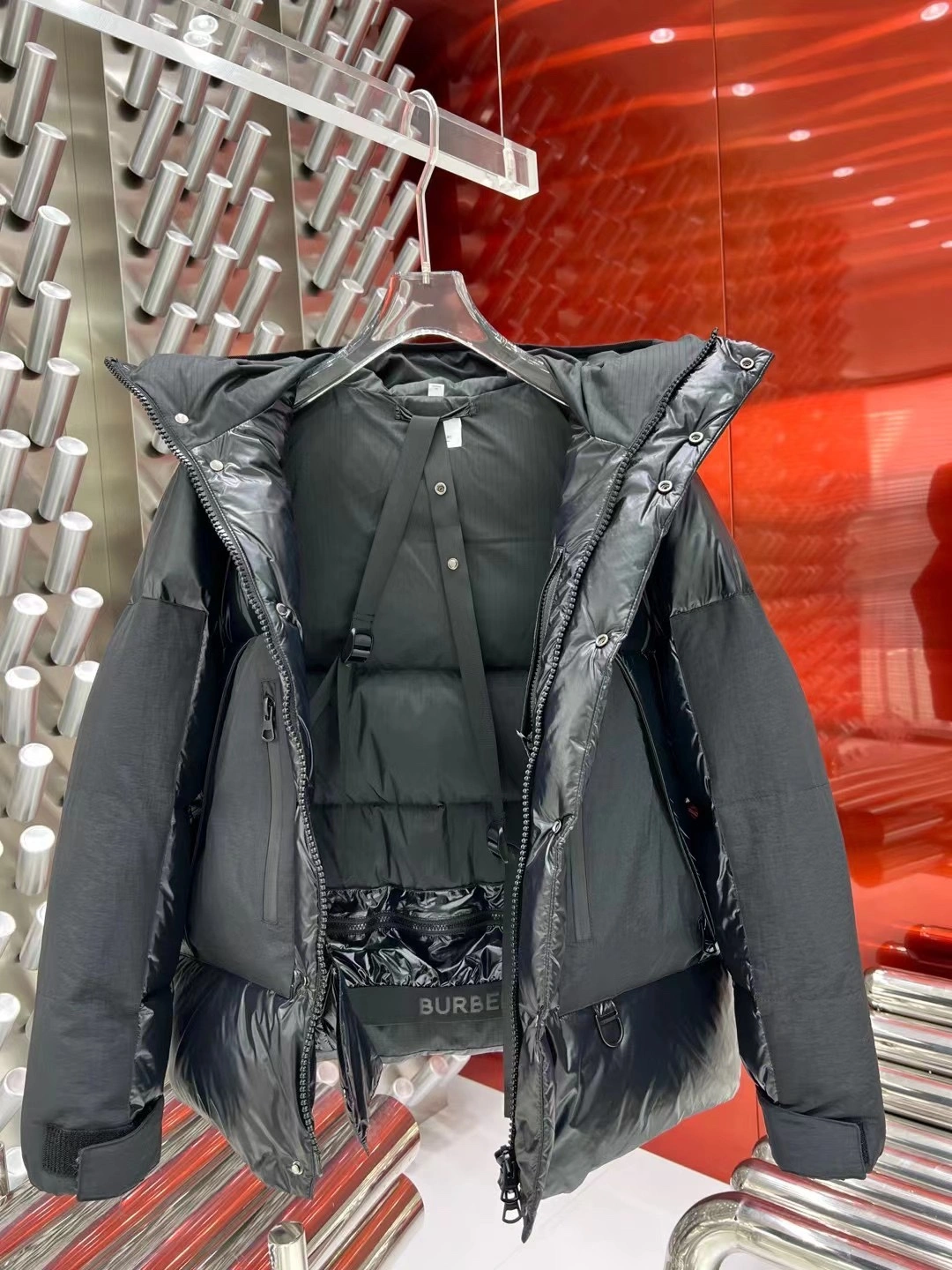 Bargain Burberry Down Jackets