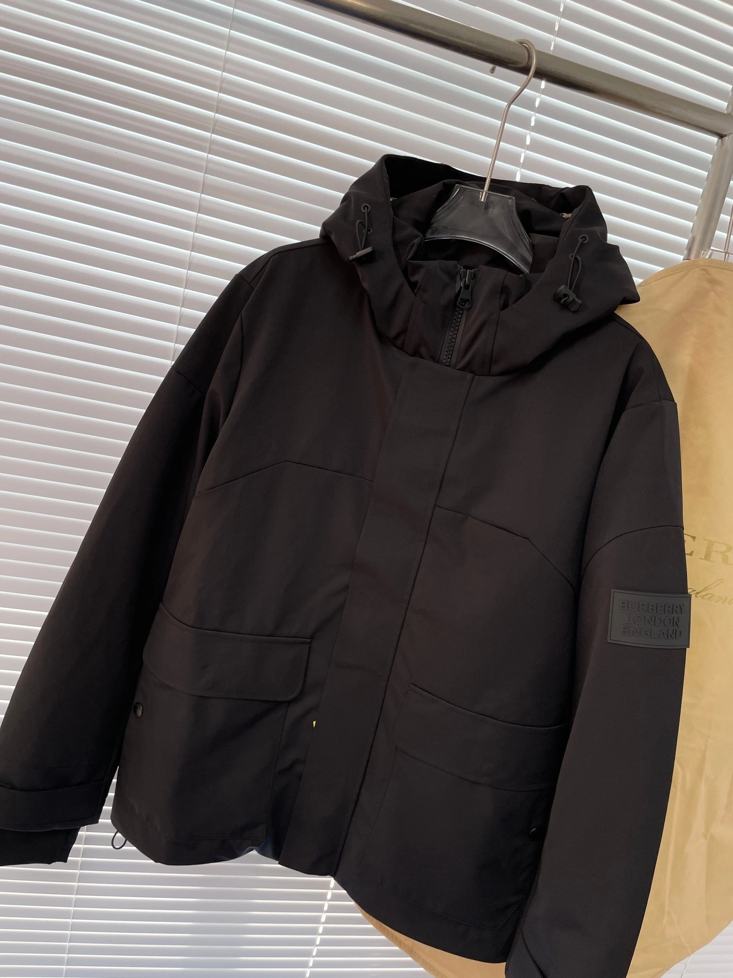 Brand-original Burberry Down Jackets