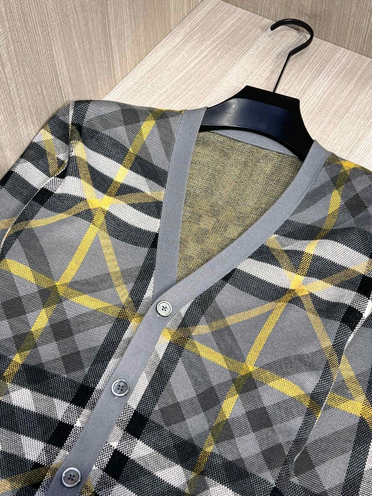 OEM Burberry Down Jackets