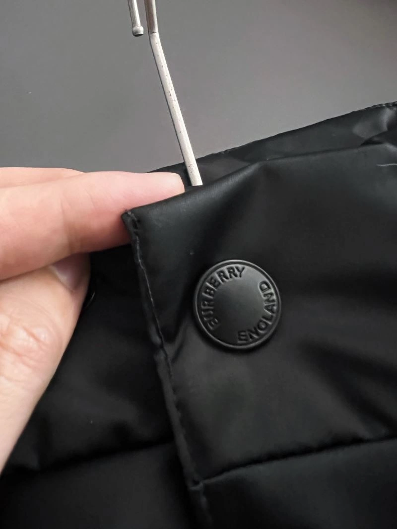 Bargain Burberry Down Jackets