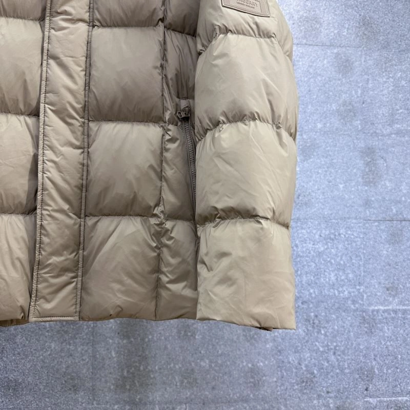 Discounted Burberry Down Jackets