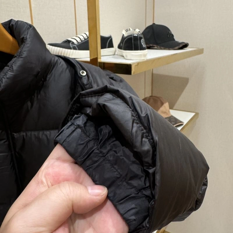 Low-cost Burberry Down Jackets