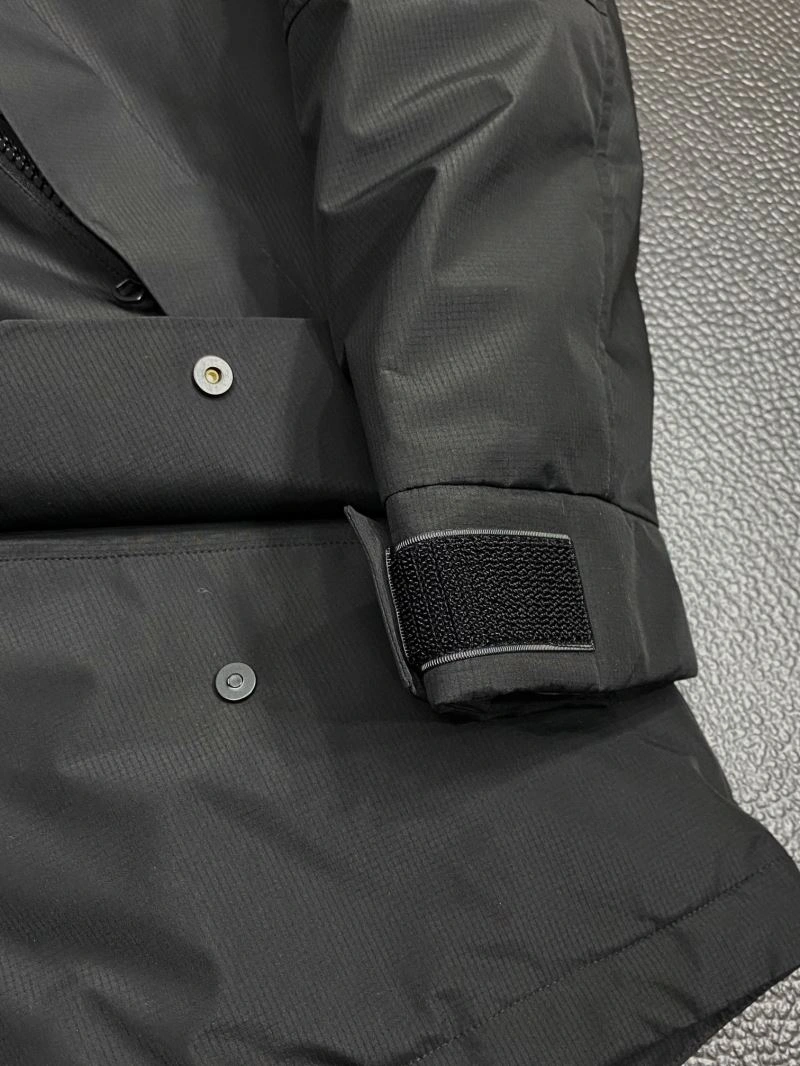 Perfect replica Burberry Down Jackets