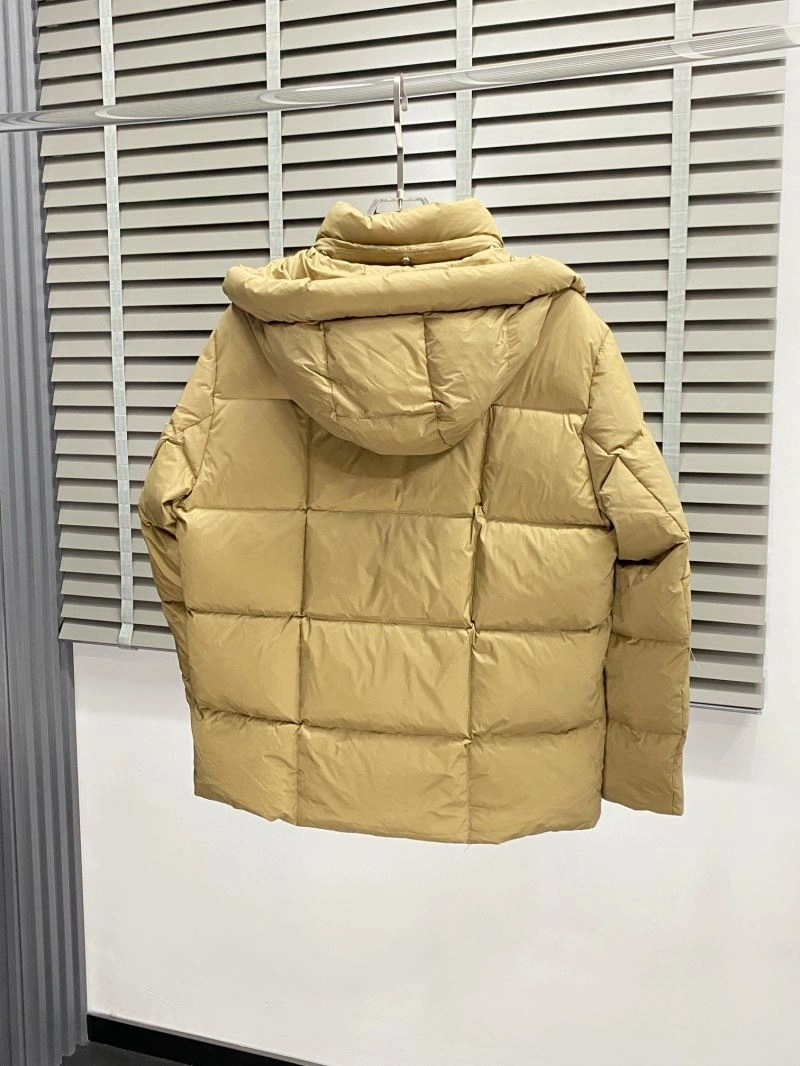 Low-cost Burberry Down Jackets