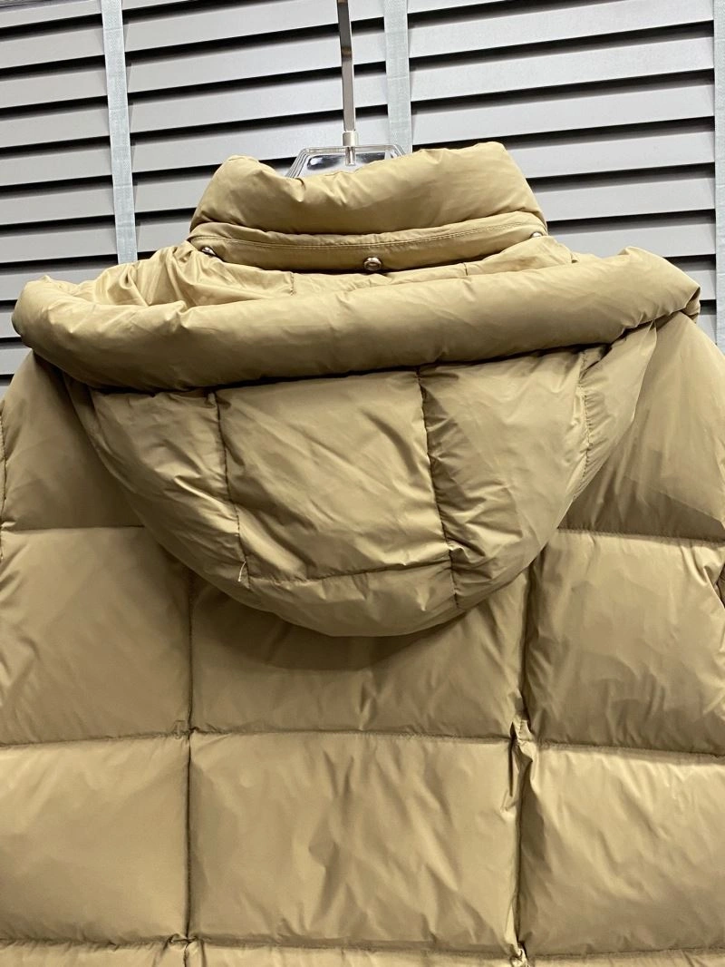 Low-cost Burberry Down Jackets