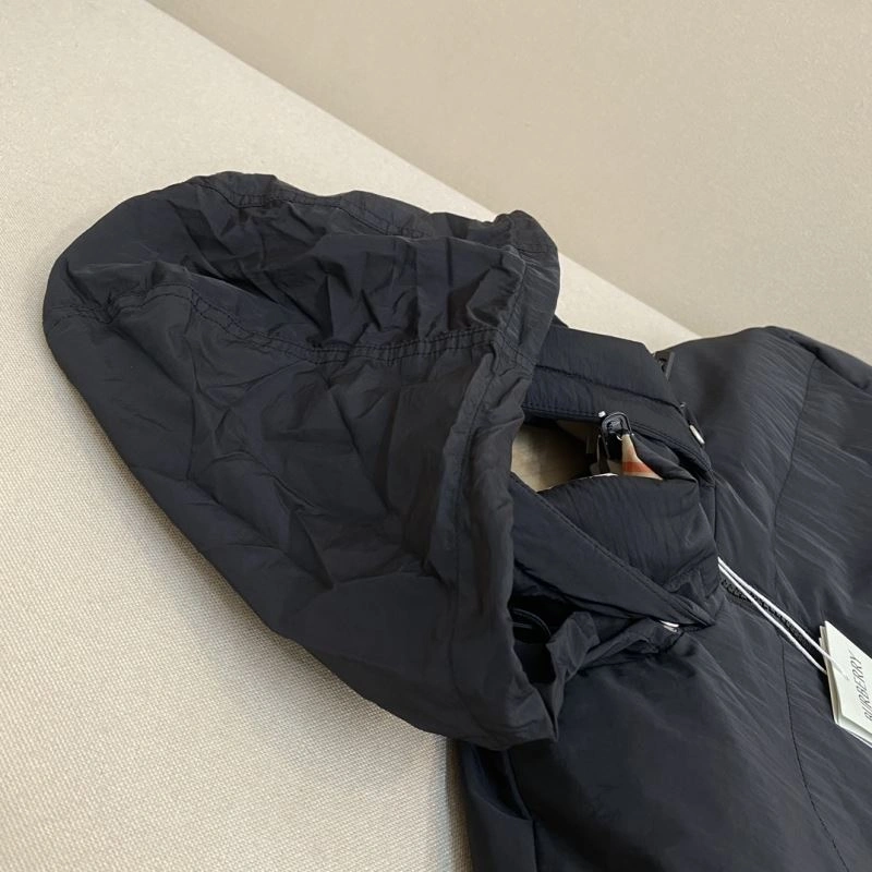 Cut-rate Burberry Down Jackets