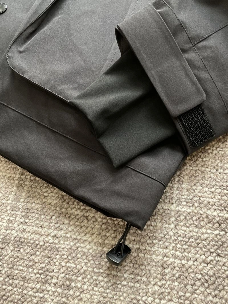 Official Burberry Down Jackets