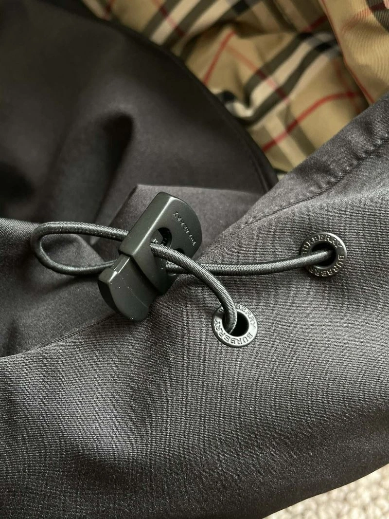 Top mirror Burberry Down Jackets