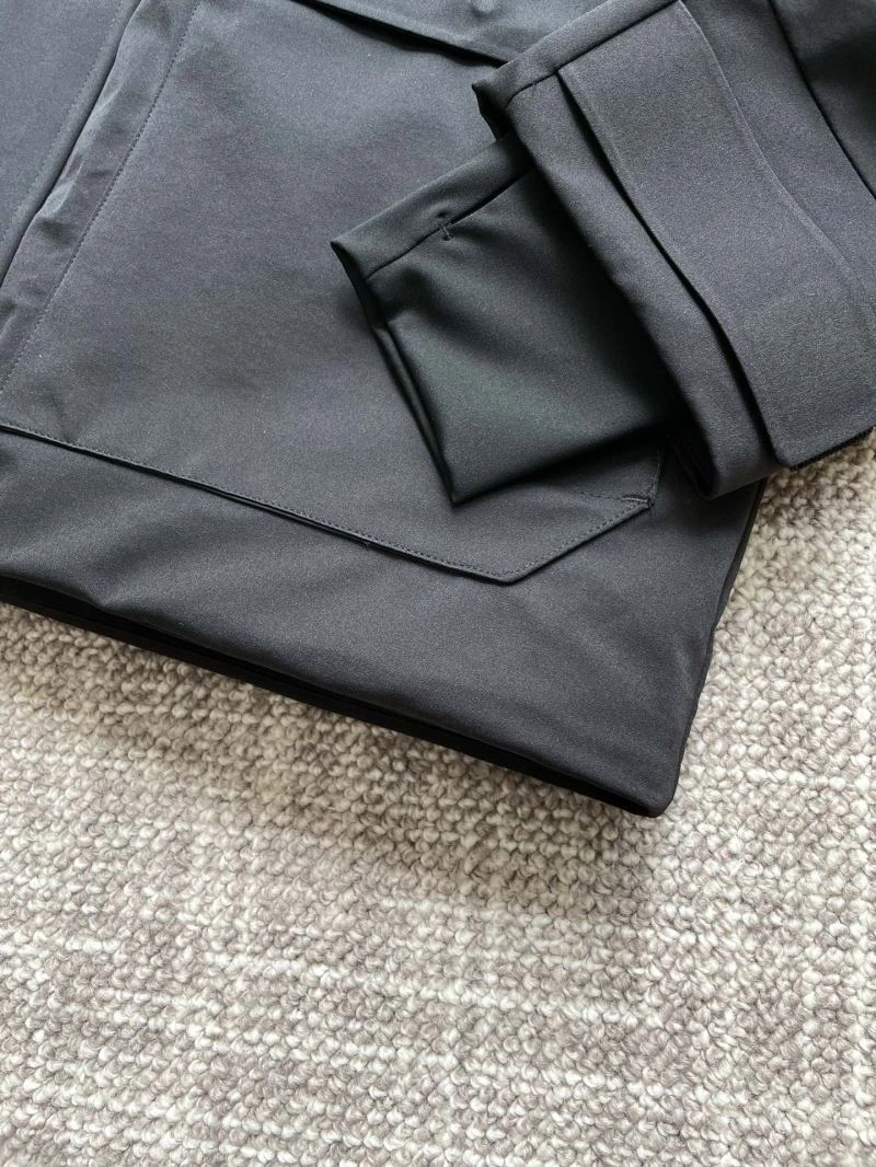 Top mirror Burberry Down Jackets