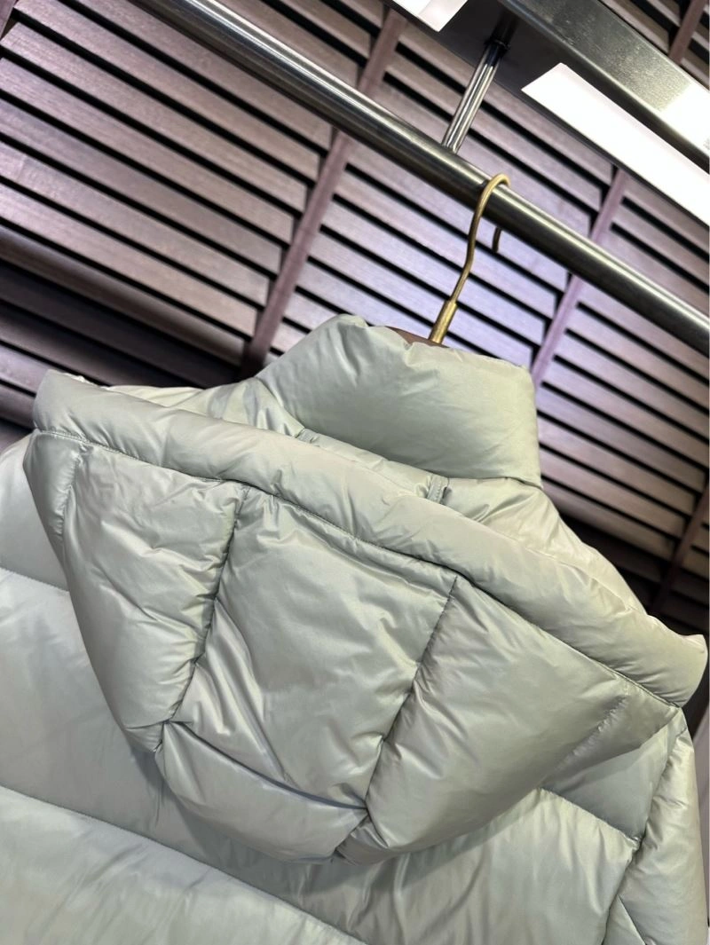 Brand-original Burberry Down Jackets