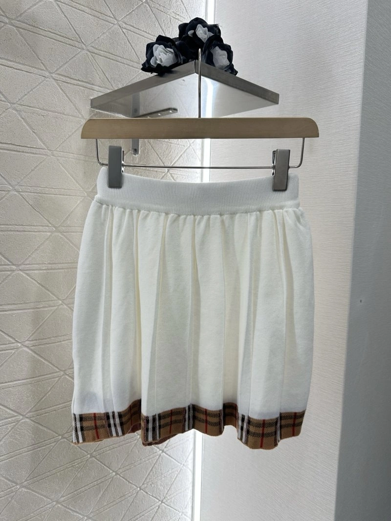 High fidelity Burberry Dress Suits