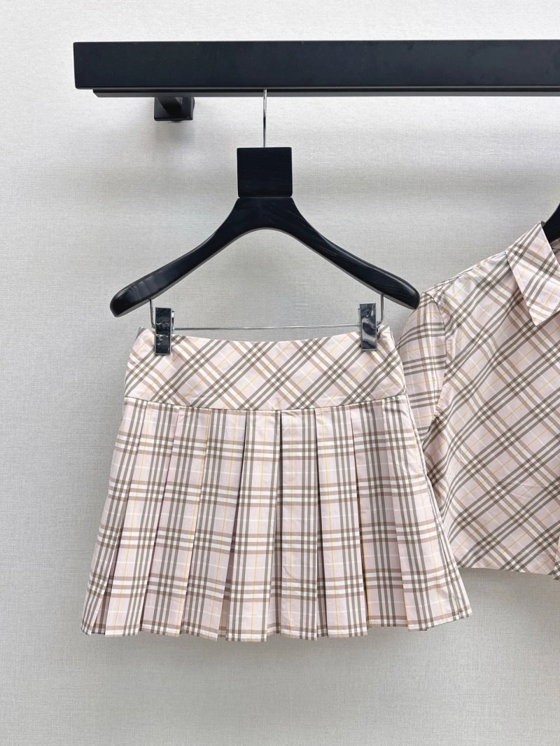 Affordable Burberry Dress Suits