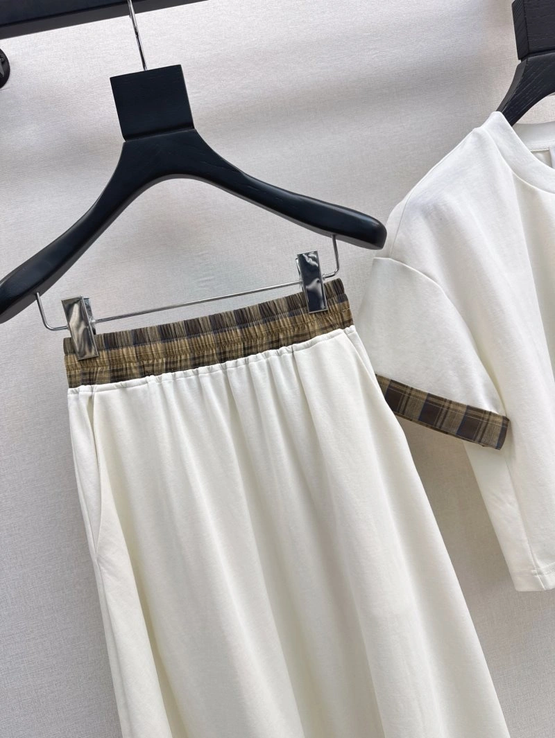 Cut-rate Burberry Dress Suits