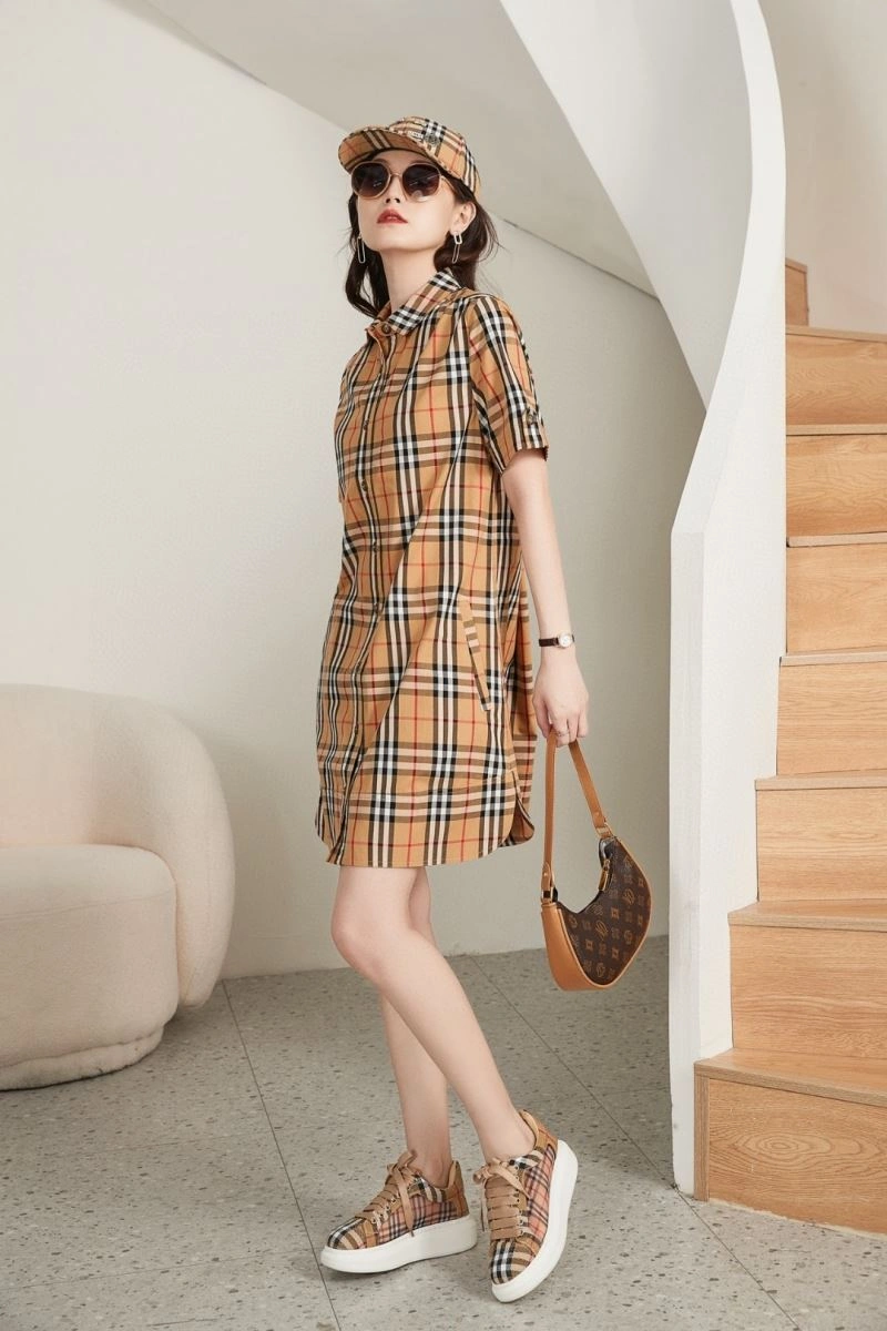 Inexpensive Burberry Dress