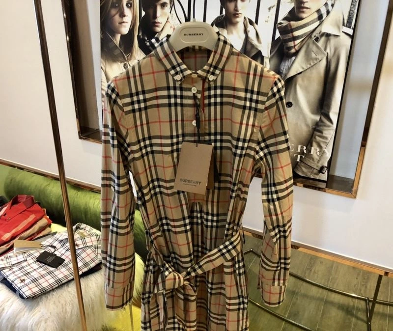 High accuracy Burberry Dress
